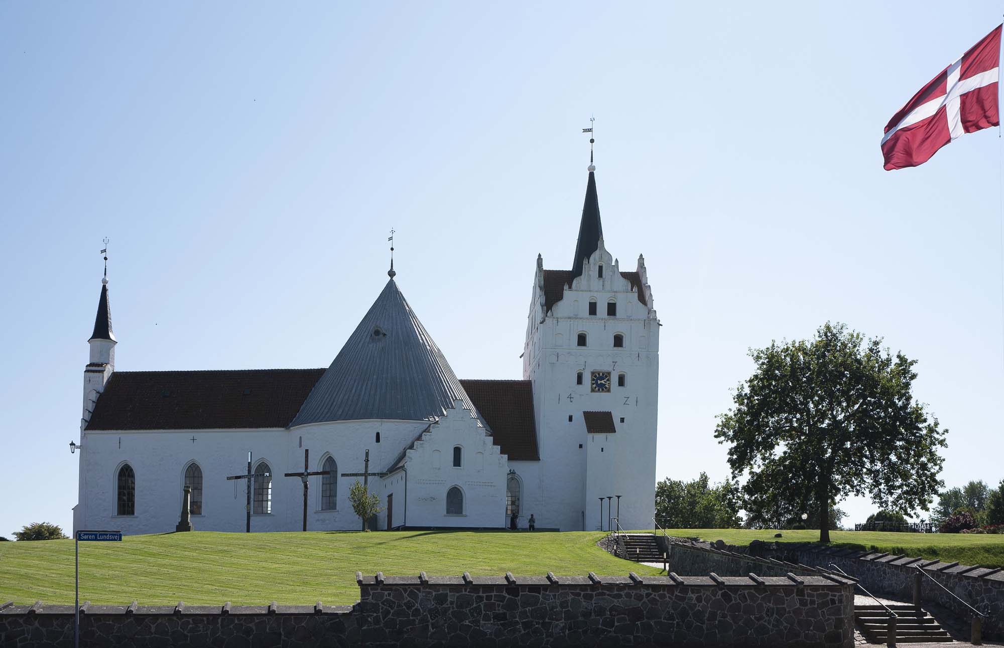 Horne Rundkirke i Faaborg: Konfirmation og Bryllup · Horne Rundkirke